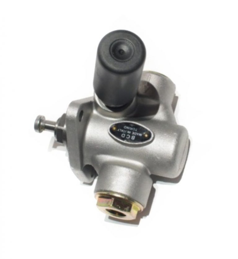 Lift pump for Volvo 244825 - Diesel Injection Pumps